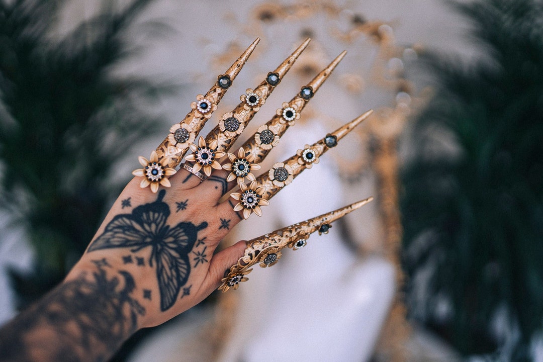 Gold Filigree Finger Claw, Gothic Halloween Costume Jewelry - Etsy