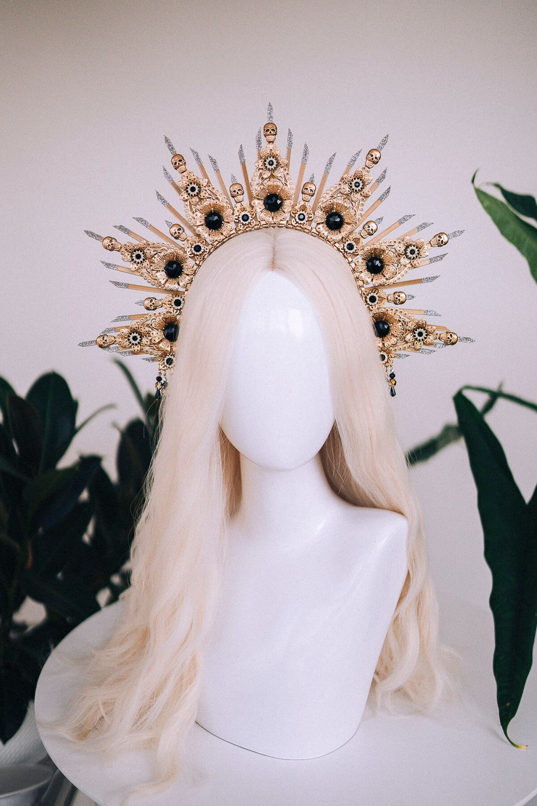 Skull Halo Crown, Gold Sunray Gothic Headpiece, Halloween Tiara - Etsy