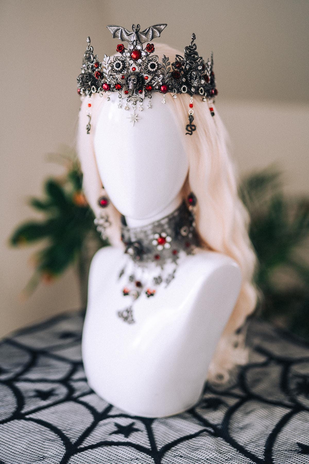 Vampire Queen Crown Gothic Bat Skull Red Roses Filigree Black Silver ...