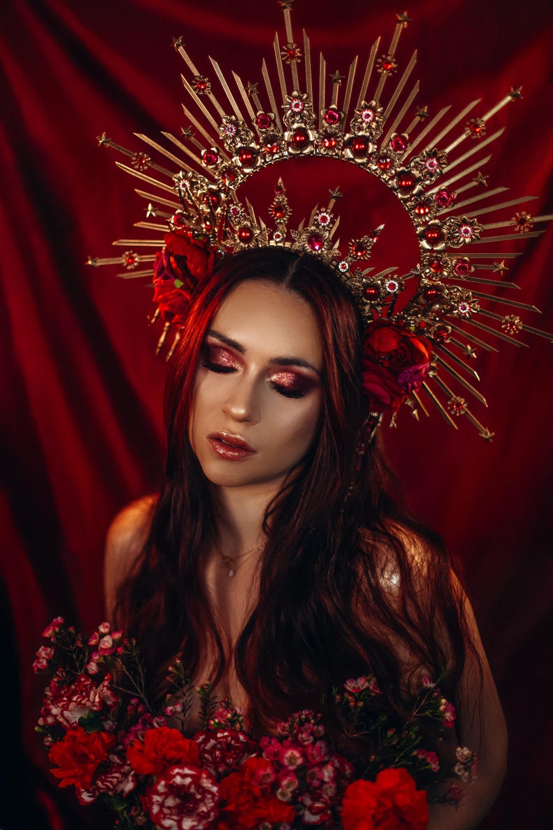 La Catrina Halo Crown, Red Rose Skull Tiara, Gothic Floral Headdress - Etsy