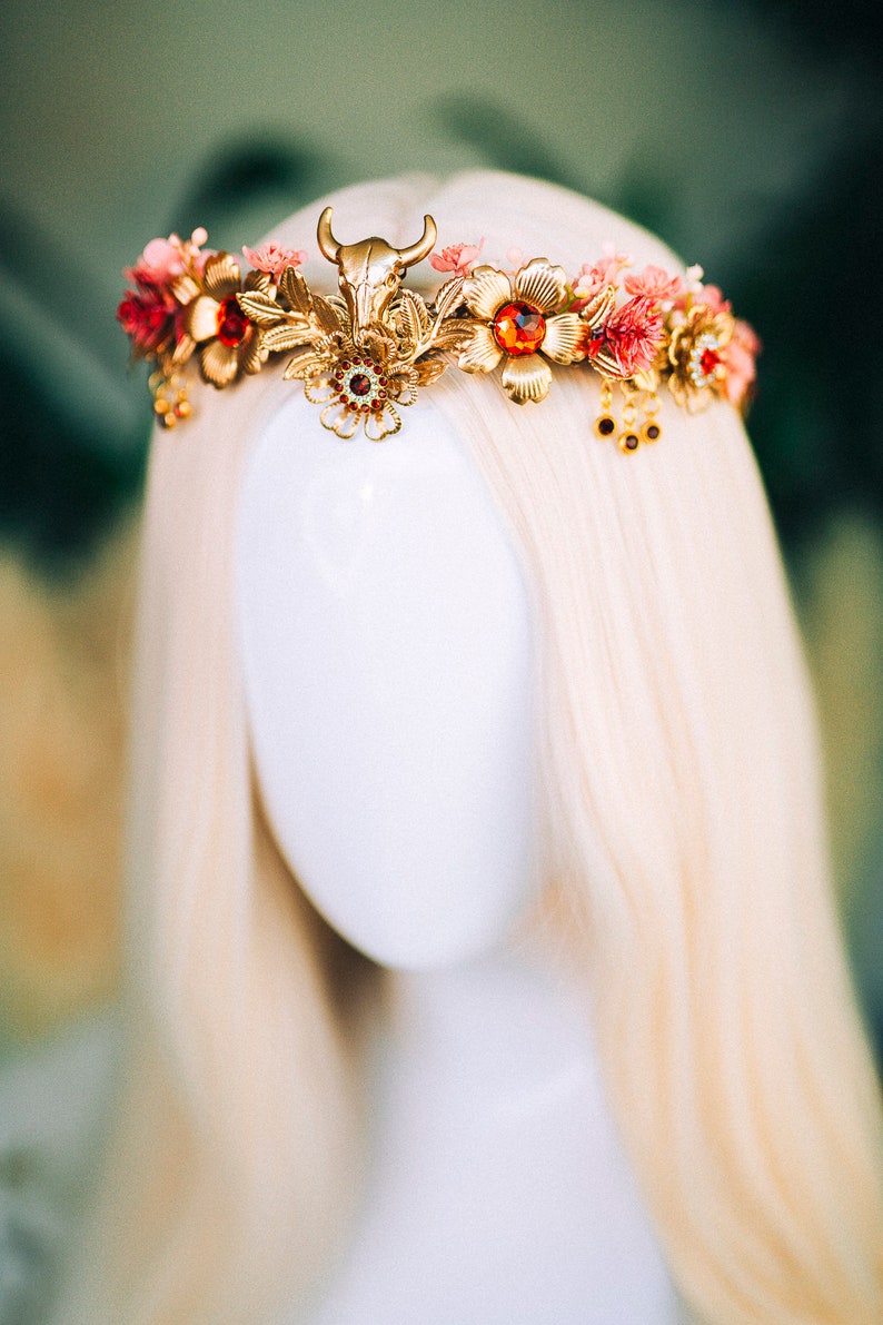 Taurus Crown Zodiac Signs Zodiac Jewellery Signs Taurus Zodiac Crown ...