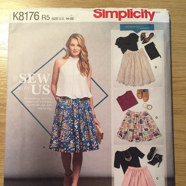 Simplicity 2017 - Etsy