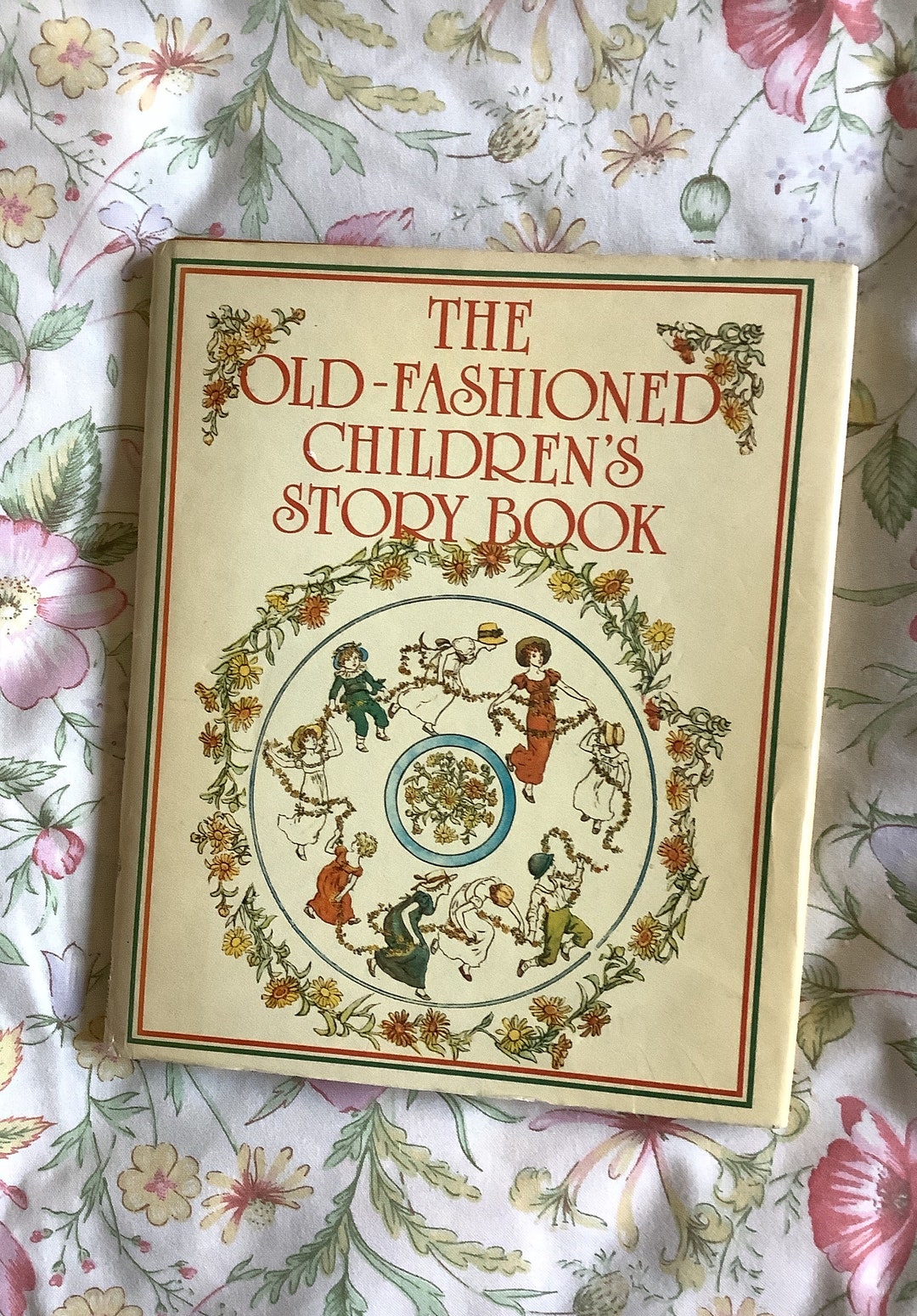 RARE Vintage 1979 'the Old-fashioned Children's Story Book' in Hardback ...