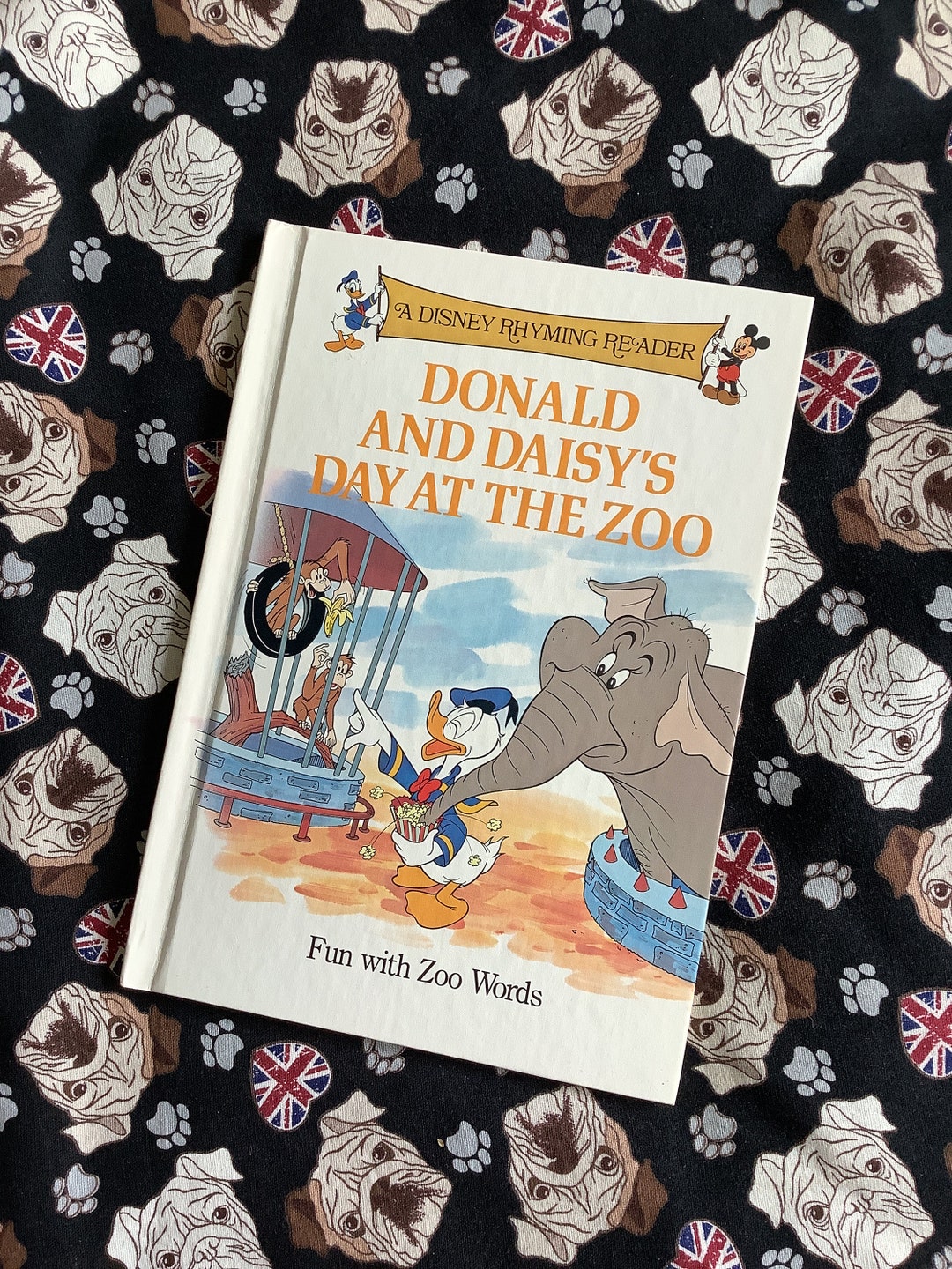 Rare 1988 Vintage Children's Book 'donald and Daisy's Day at the Zoo ...