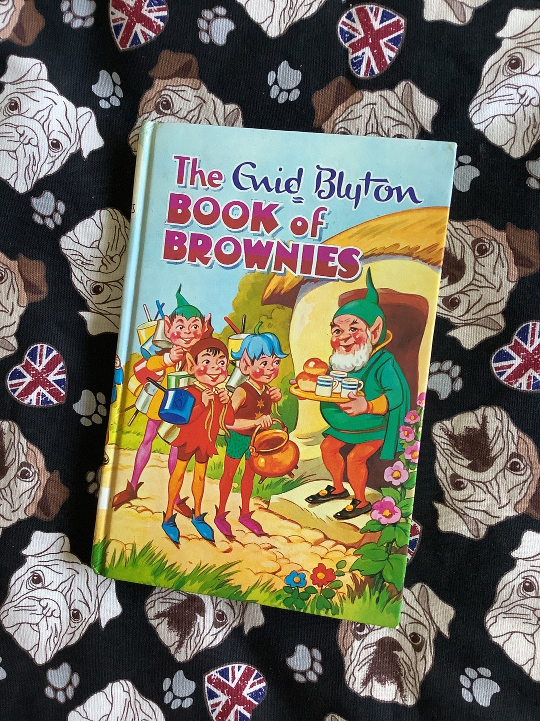 Vintage 1984 'the Enid Blyton Book of Brownies' in Hardback With B&W ...