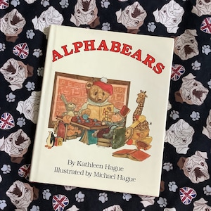 RARE Vintage 1984 First Edition 'ALPHABEARS' Hardback Book by Kathleen ...
