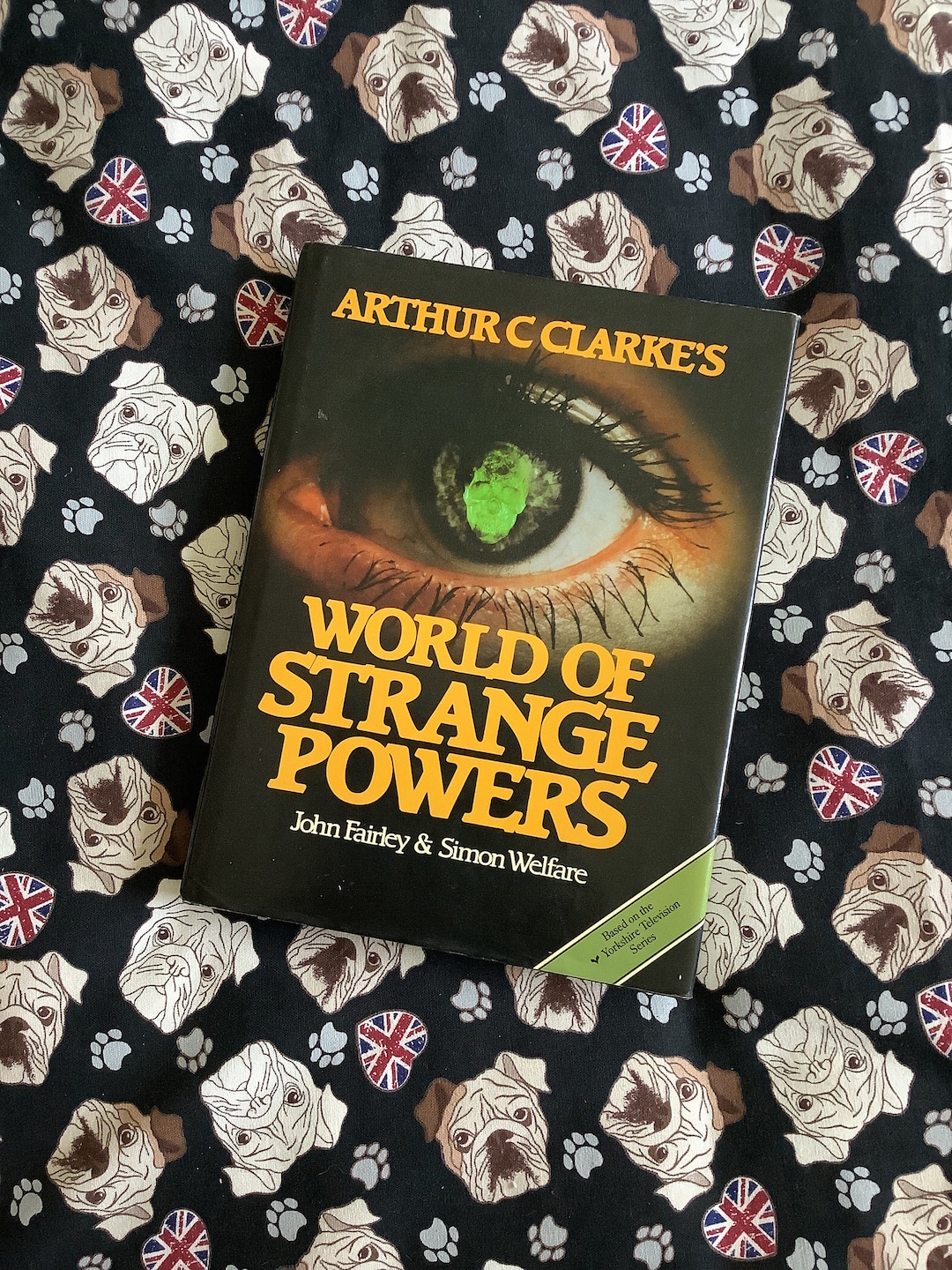 Vintage 1985 Arthur C Clarke's 'world of Strange Powers' Hardback Book ...