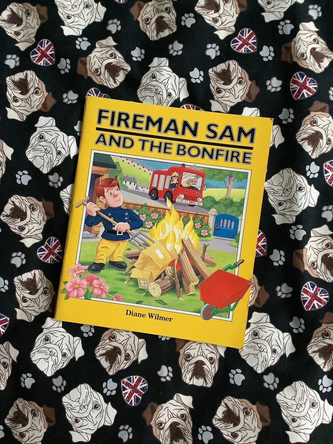 Vintage 1988 'fireman Sam and the Bonfire' Book in Paperback by Diane ...