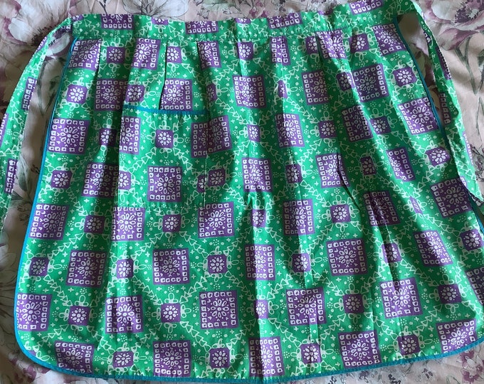 Rare VINTAGE Circa 1970s Stunning Half Pinny/apron With Funky Green ...