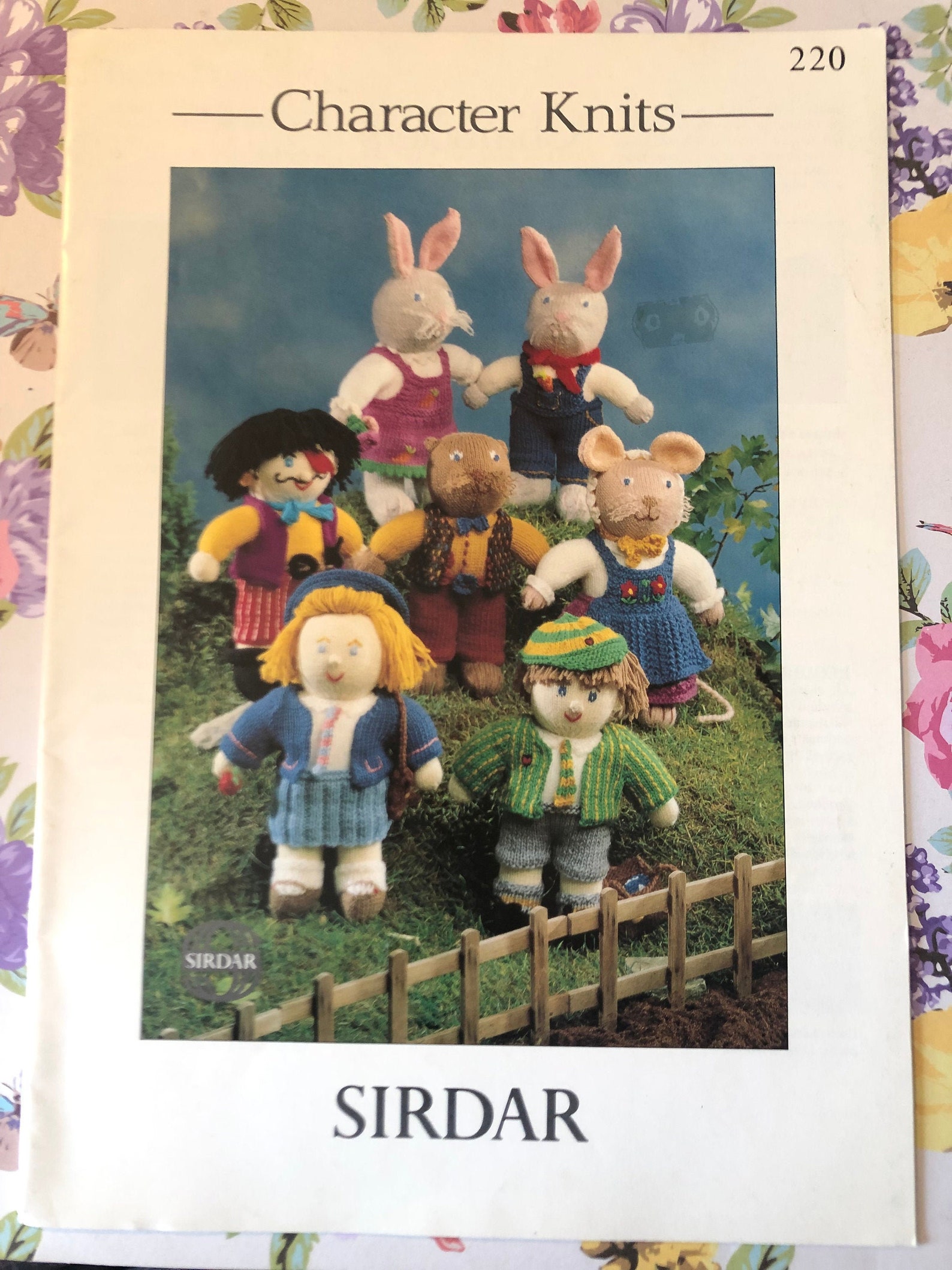 Vintage Circa 1980s 'character Knits' Knitting Pattern - Etsy UK