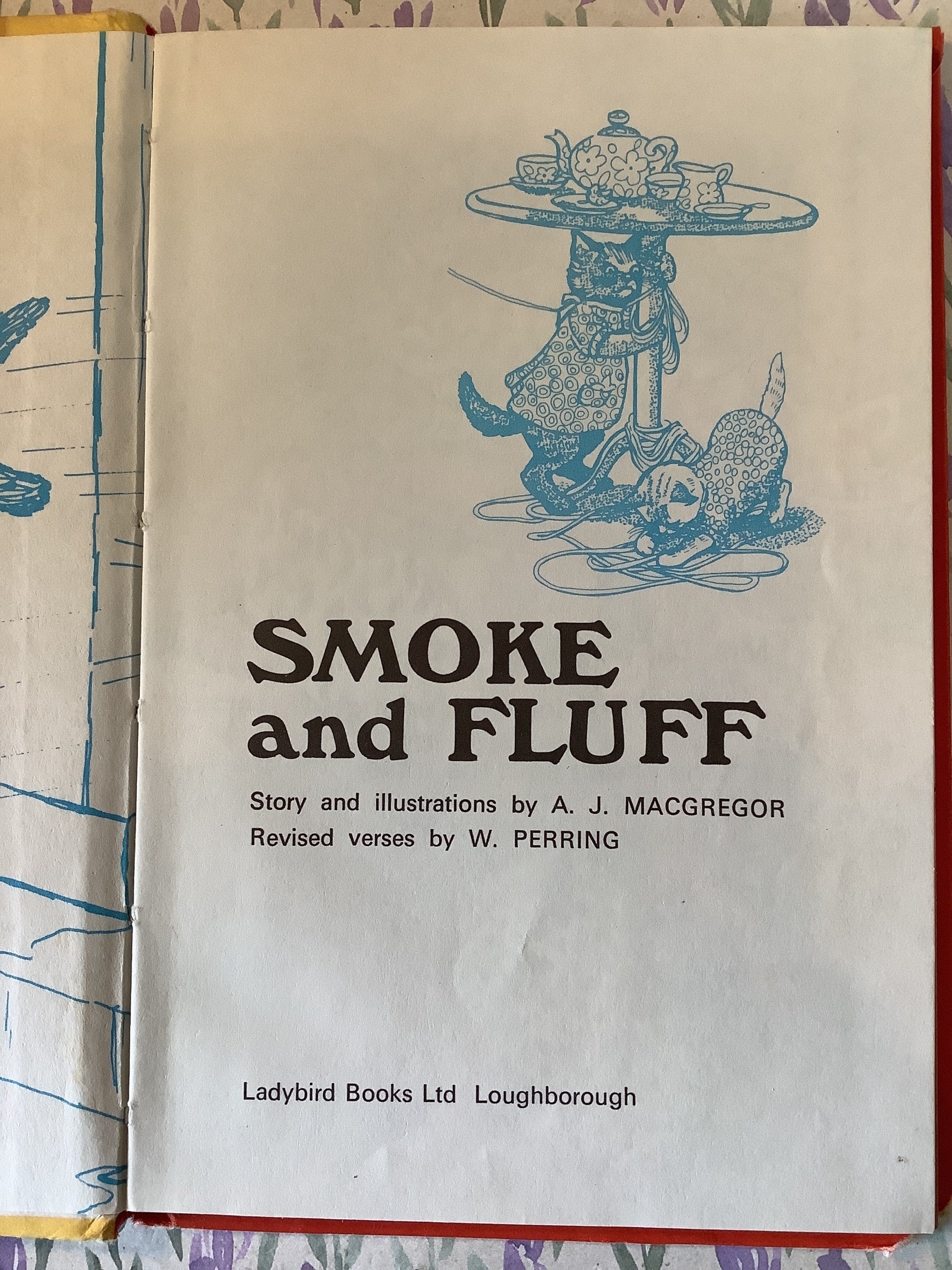 RARE Vintage 1970s 'smoke and Fluff' Hardback Ladybird - Etsy