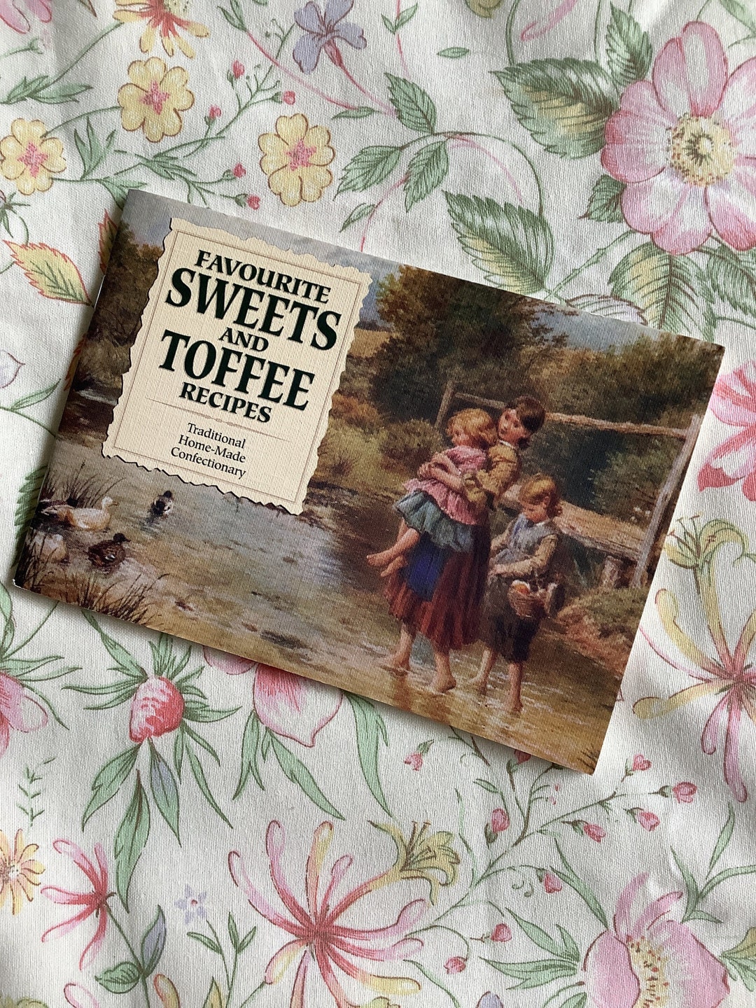 Vintage 1998 'favourite Sweets and Toffee Recipes' Book in Paperback ...