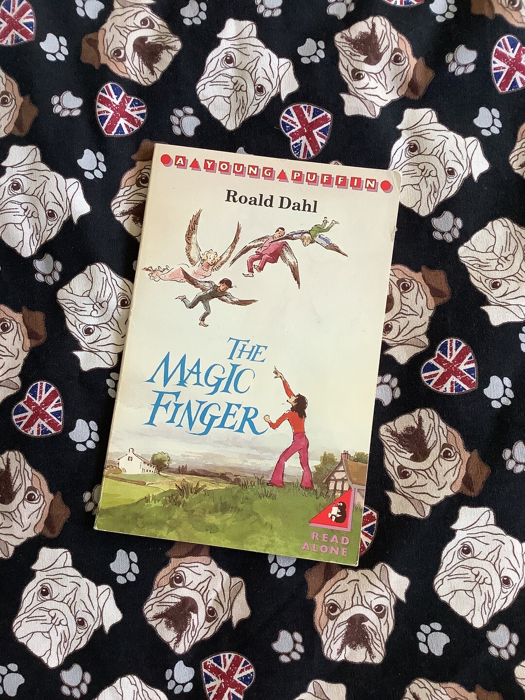 RARE Vintage 1987 'the Magic Finger' Paperback Book Written by Roald ...
