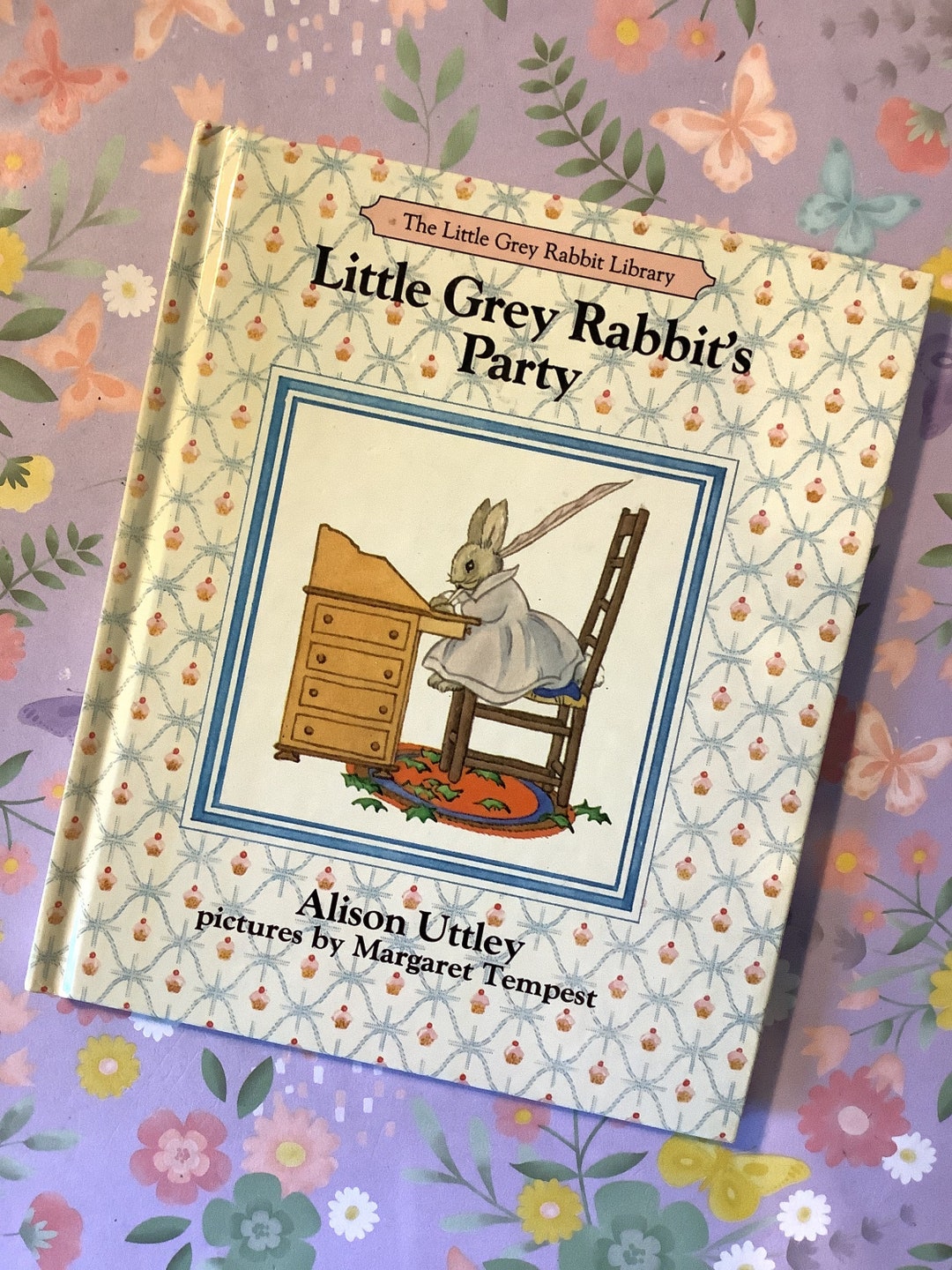 1987 Vintage Children's Book Alison Uttley's 'little Grey Rabbit's ...
