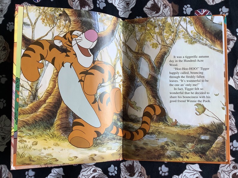 Walt Disney's 'the Tigger Movie' in Hardback With Glossy Cover - Winnie ...