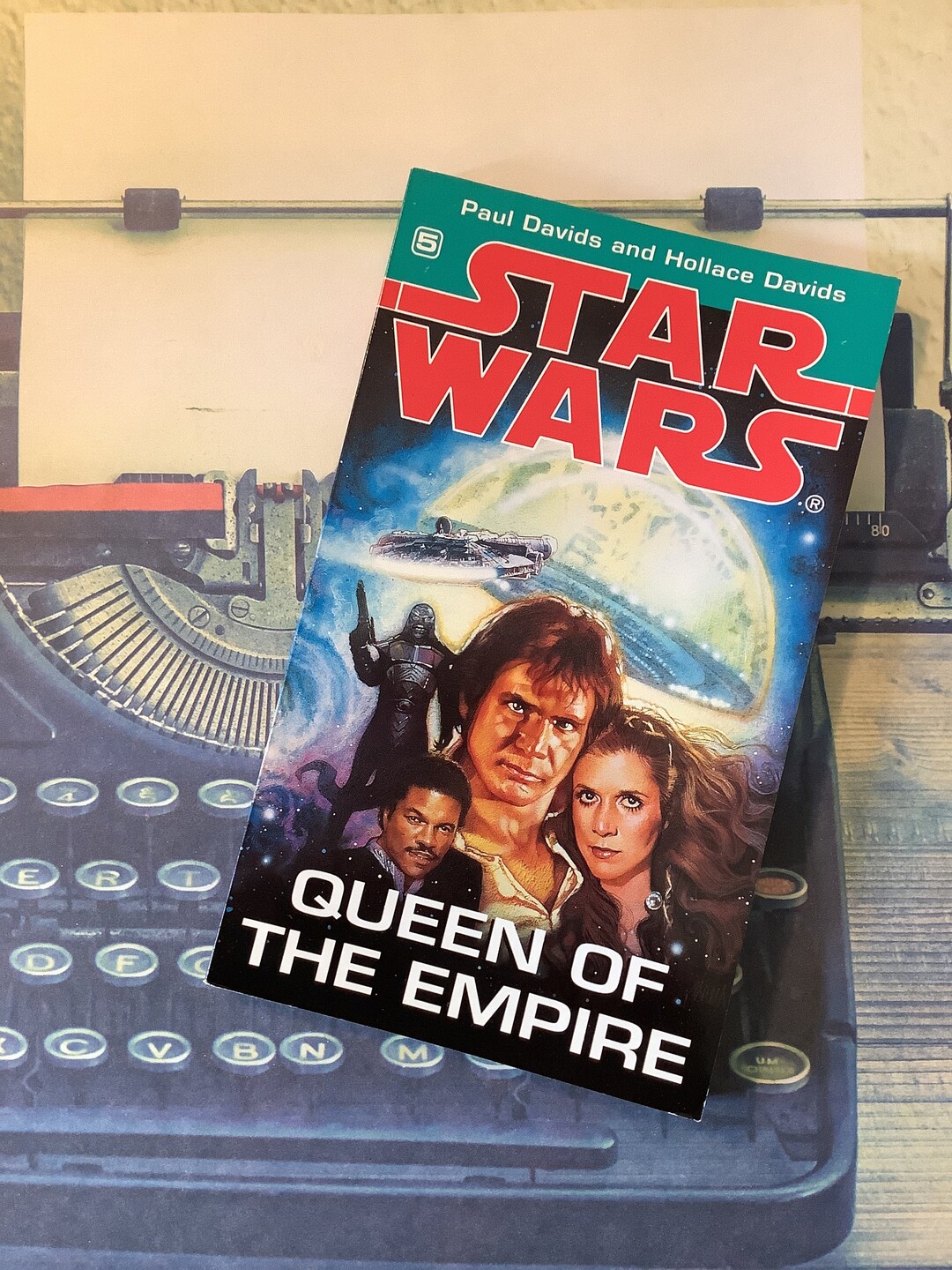 Vintage 1993 'star Wars - Queen of the Empire' Paperback Book by Paul ...