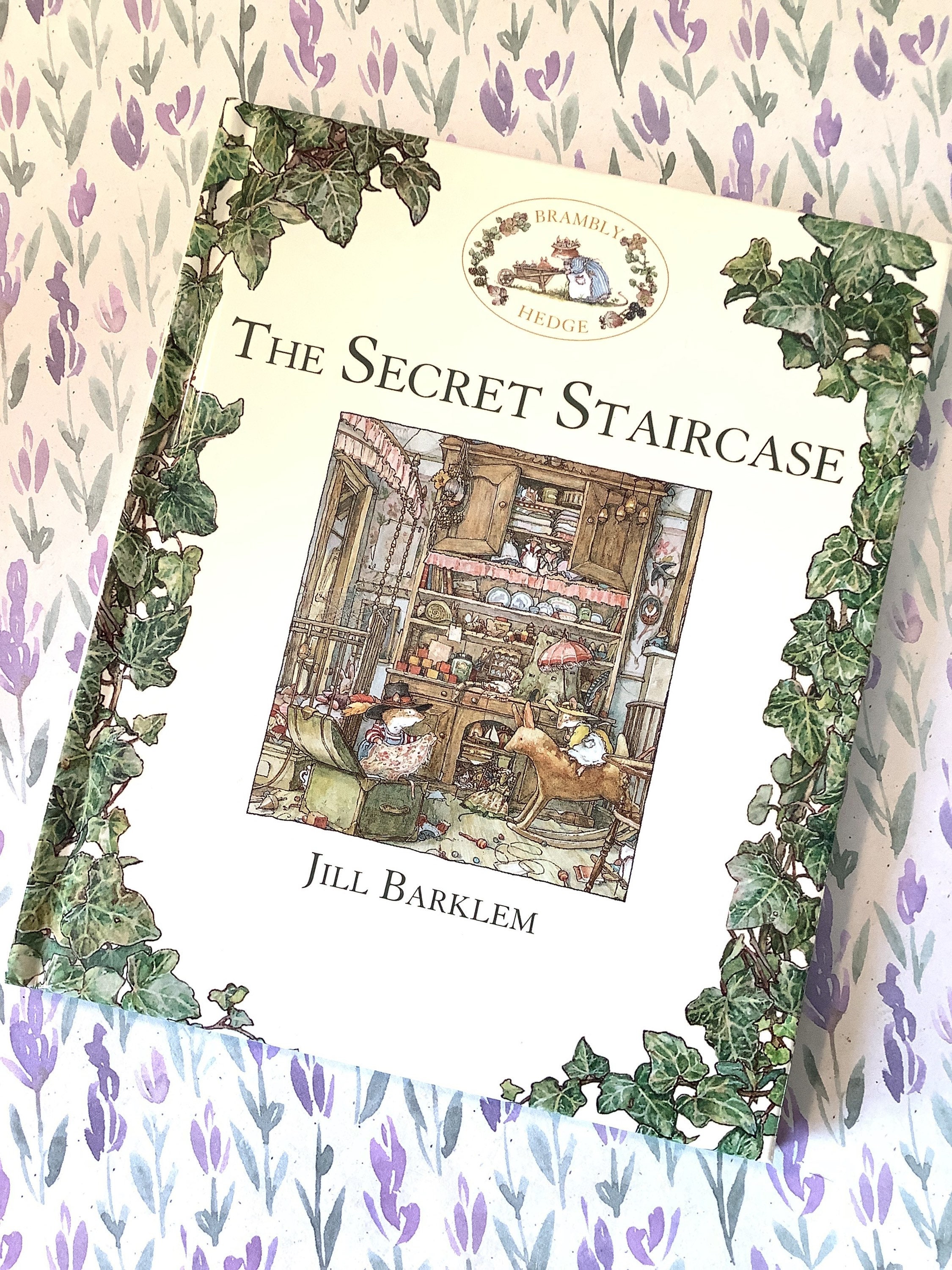 Dolls House 12th Scale Brambly Hedge The Secret Staircase Kit form ...