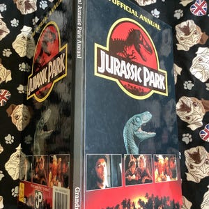 1993 Vintage Children's Book the Official Annual 'jurassic Park' in ...