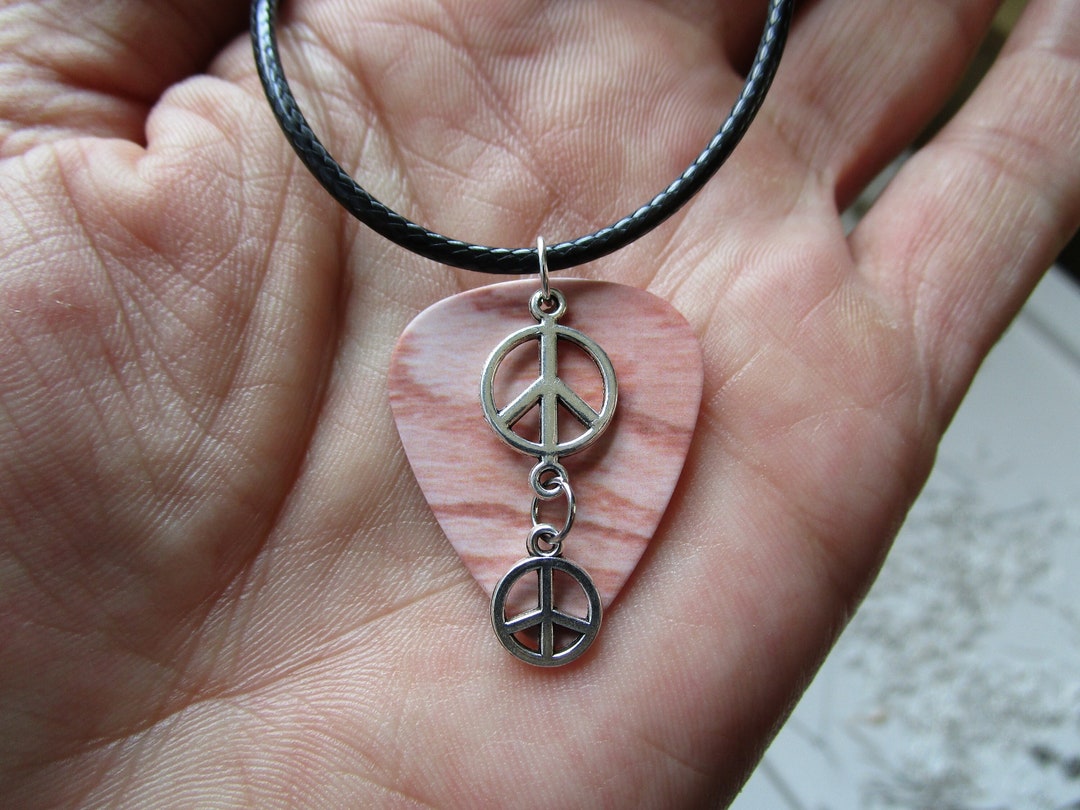 PEACE SIGN 19" NECKLACE, Wood Grain Guitar Pick W Double Small Metal ...