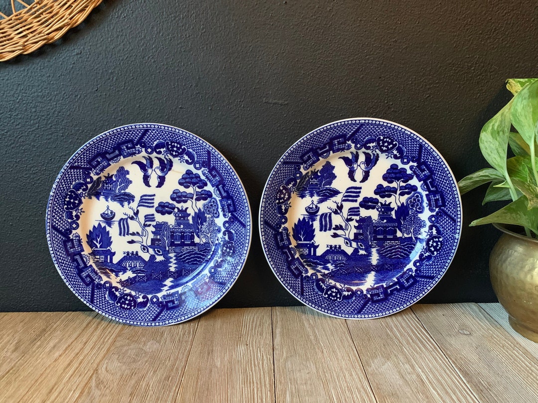 Vintage Japanese Ceramic Blue and White Decorative Plates Set of Two ...