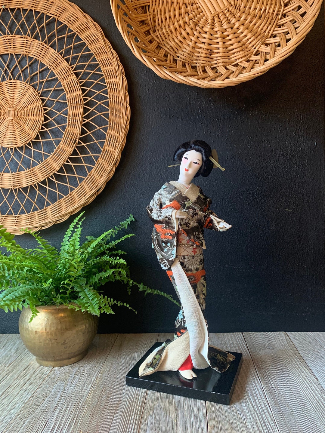 Vintage Japanese Geisha Doll on Stand | Keepsake Doll | Traditional ...