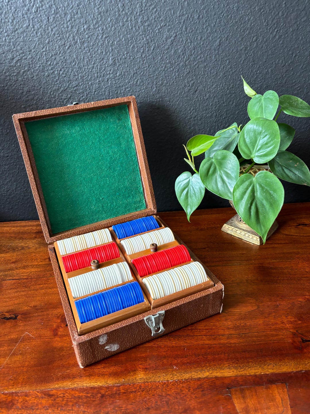 Vintage Poker Chip Set in Brown Leather Carry Case, Poker Accessories ...
