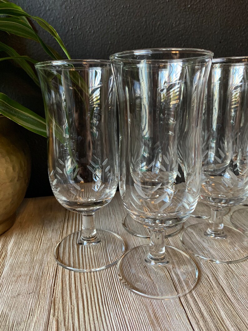 Vintage Etched Footed Crystal Drink Glasses Clear Wine Goblets Cocktail ...