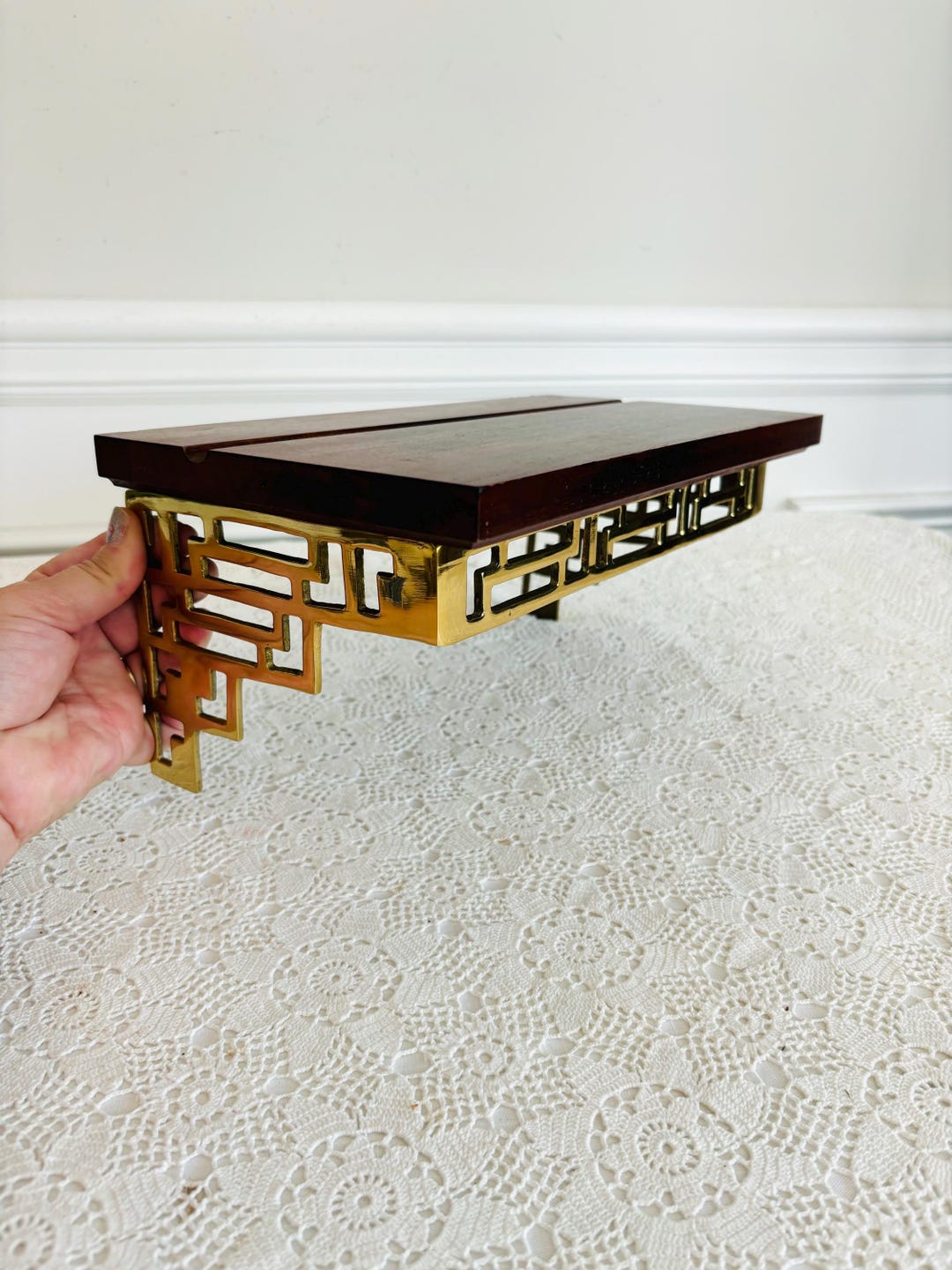 Vintage Chinese Chippendale Wall Shelf Vintage Chinoiserie Display ...
