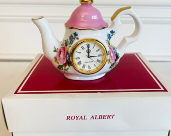 Lady Carlyle Teapot Royal Albert Teapot 32 Ounce Teapot - Etsy