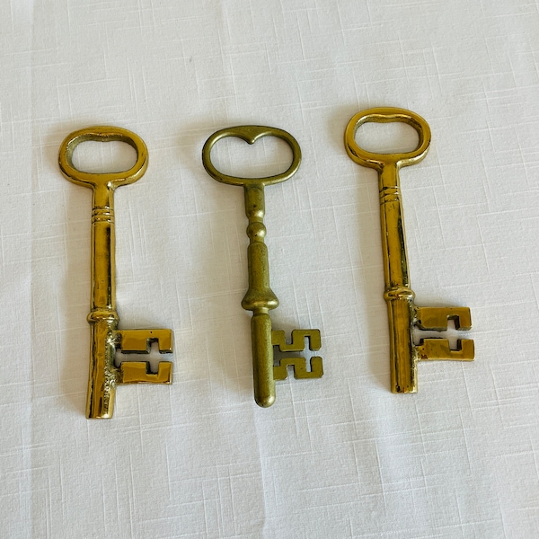 Large Brass Key - Etsy