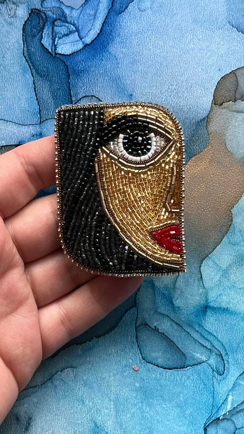 Girl's Face Brooch, Handmade With Beads, Artistic Brooch Pin Embroidery ...