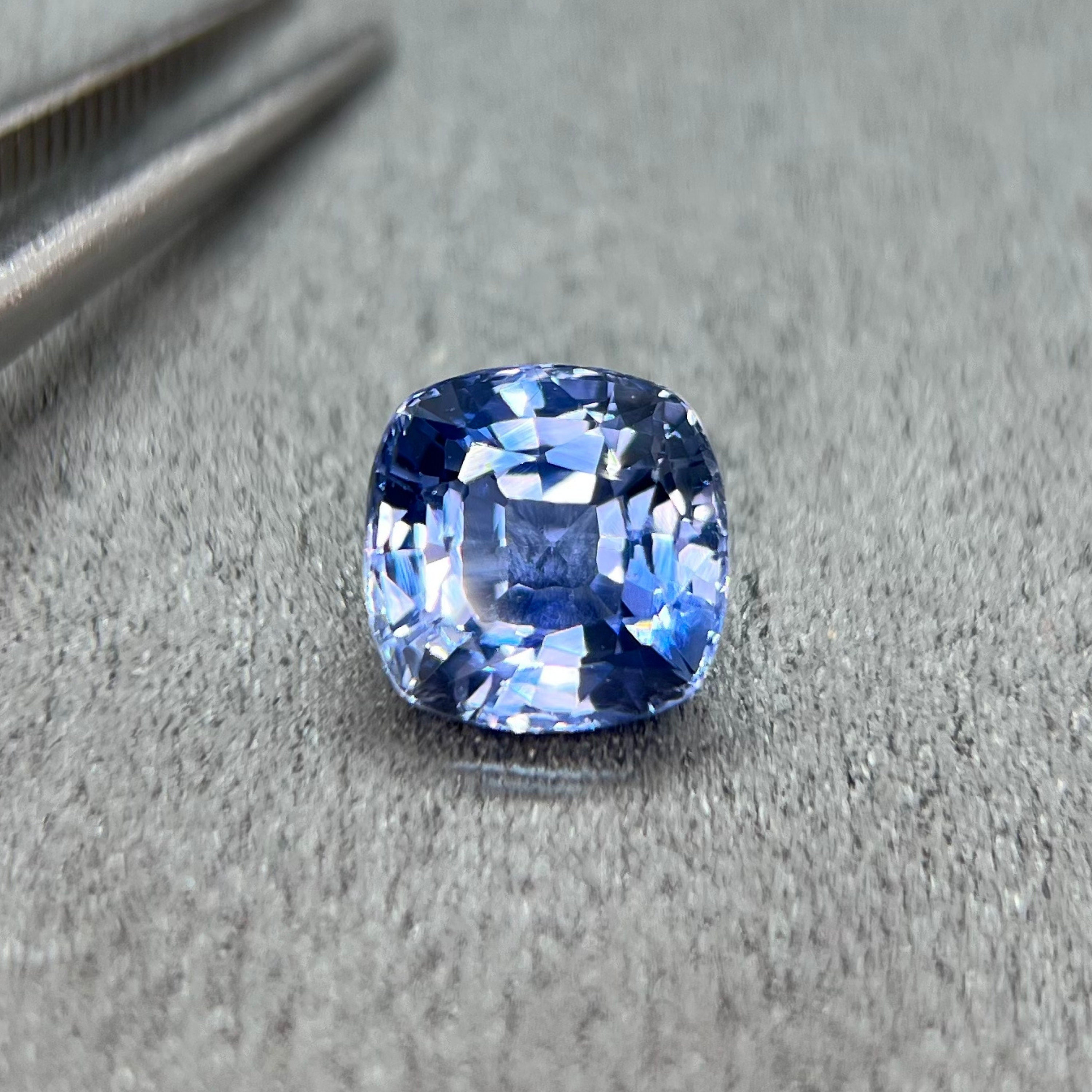 3,90 Ct Cornflower Blue Sapphire • Natural Sapphire Jewelry Loose ...