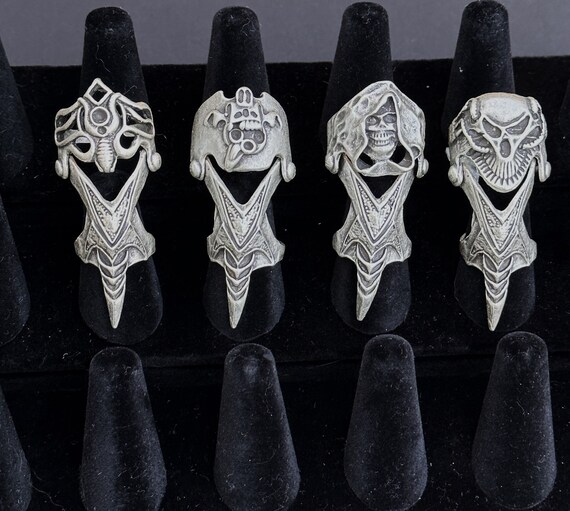 Skull Joint Ring