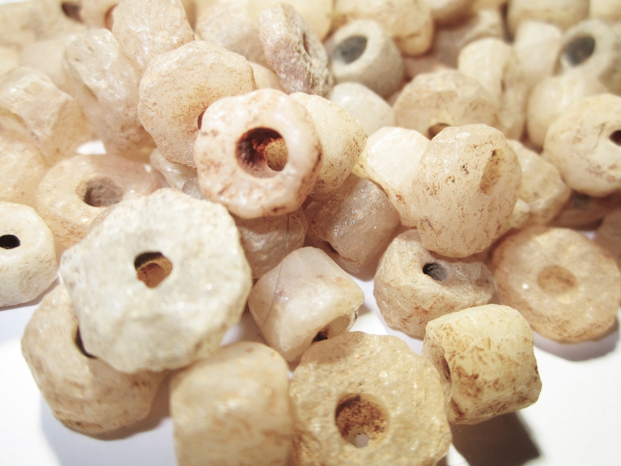 5 Ancient Neolithic Quartz Rock Crystal Beads up to 7000 Years Old Sub ...