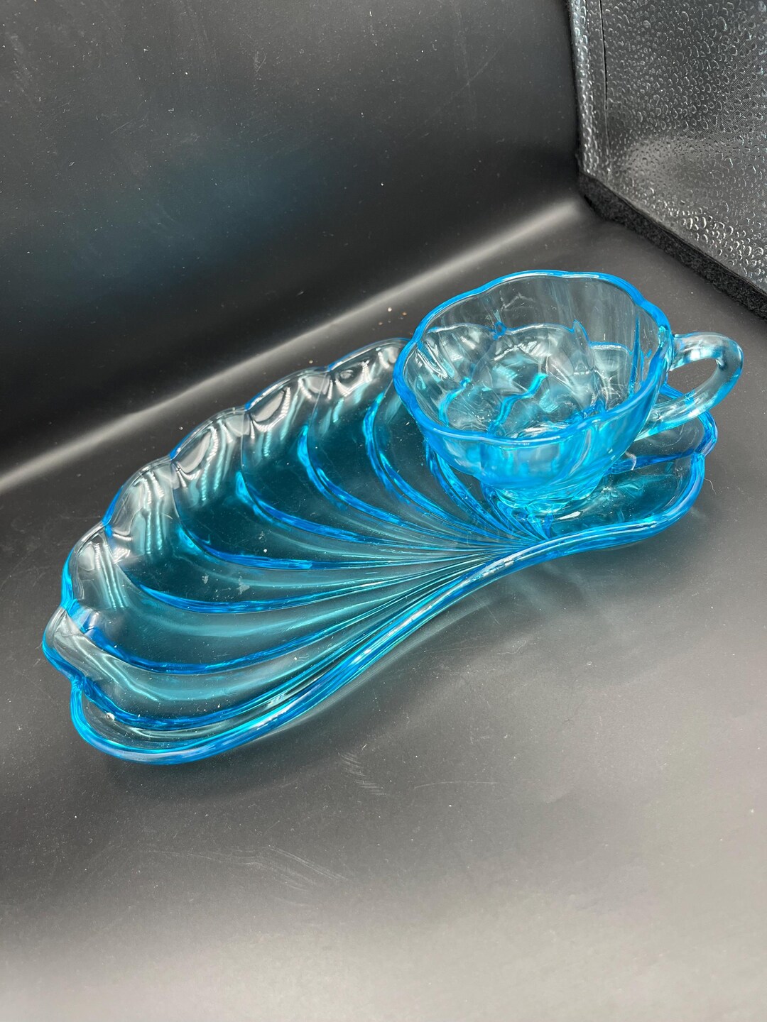 Vintage Hazel Atlas Capri Aqua Blue Seashell Snack Set - Etsy