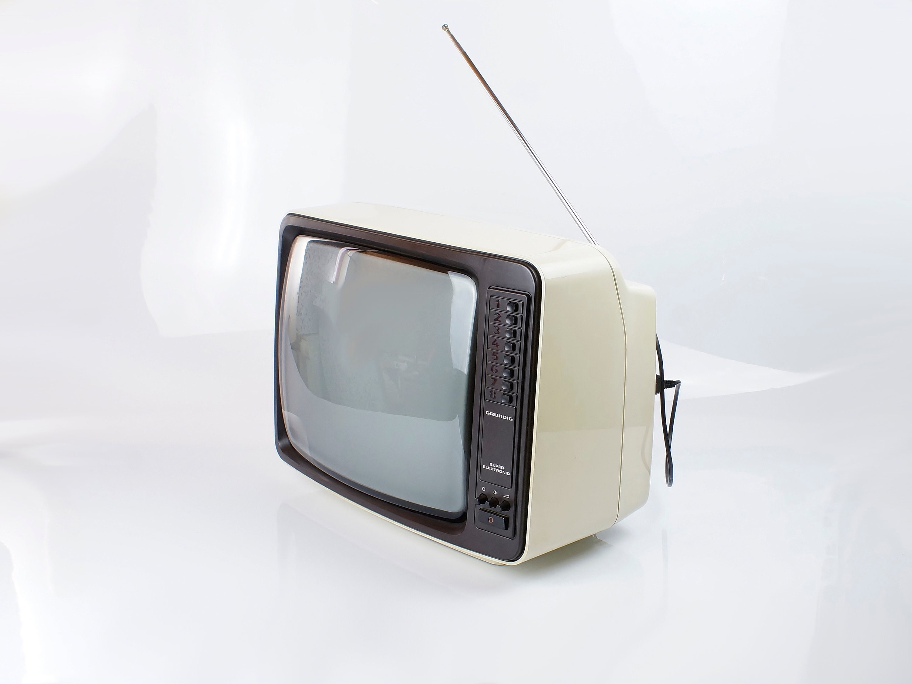 Diät Beispiellos Schande grundig fernseher 1980 Maligne Summen Trivial
