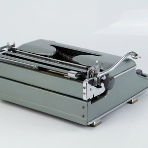 Torpedo 18 Typewriter, Silver Grey, 1950s - Etsy