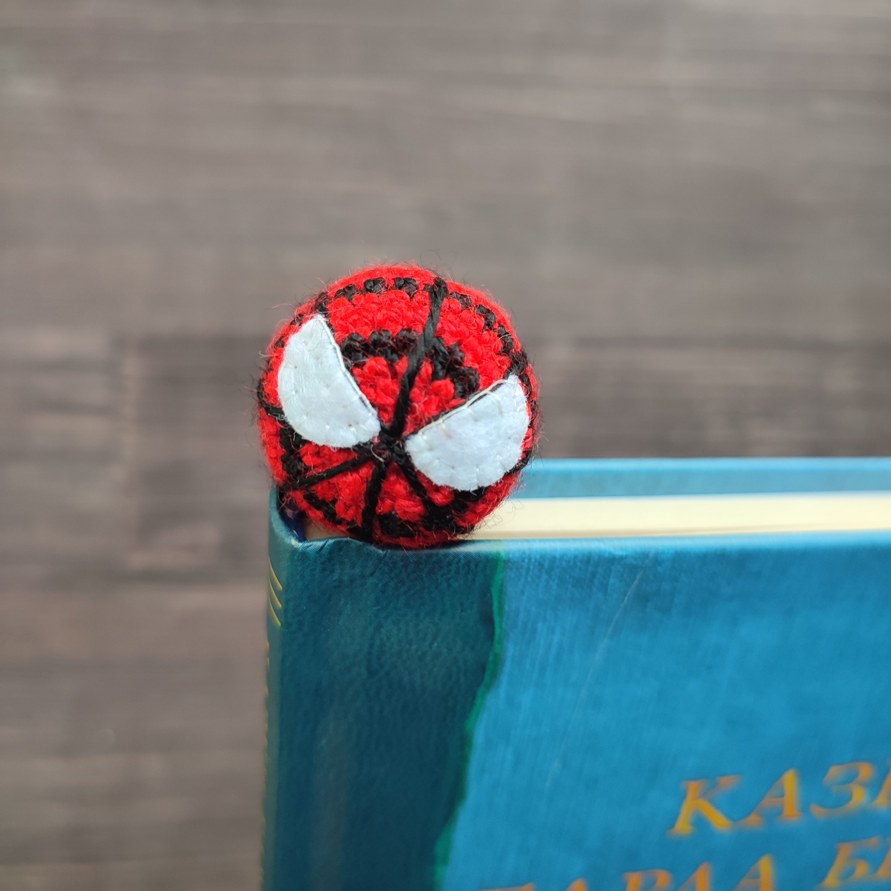 Crochet Spider Bookmark for Man Cute Bookmark Gift for Readers Mini ...