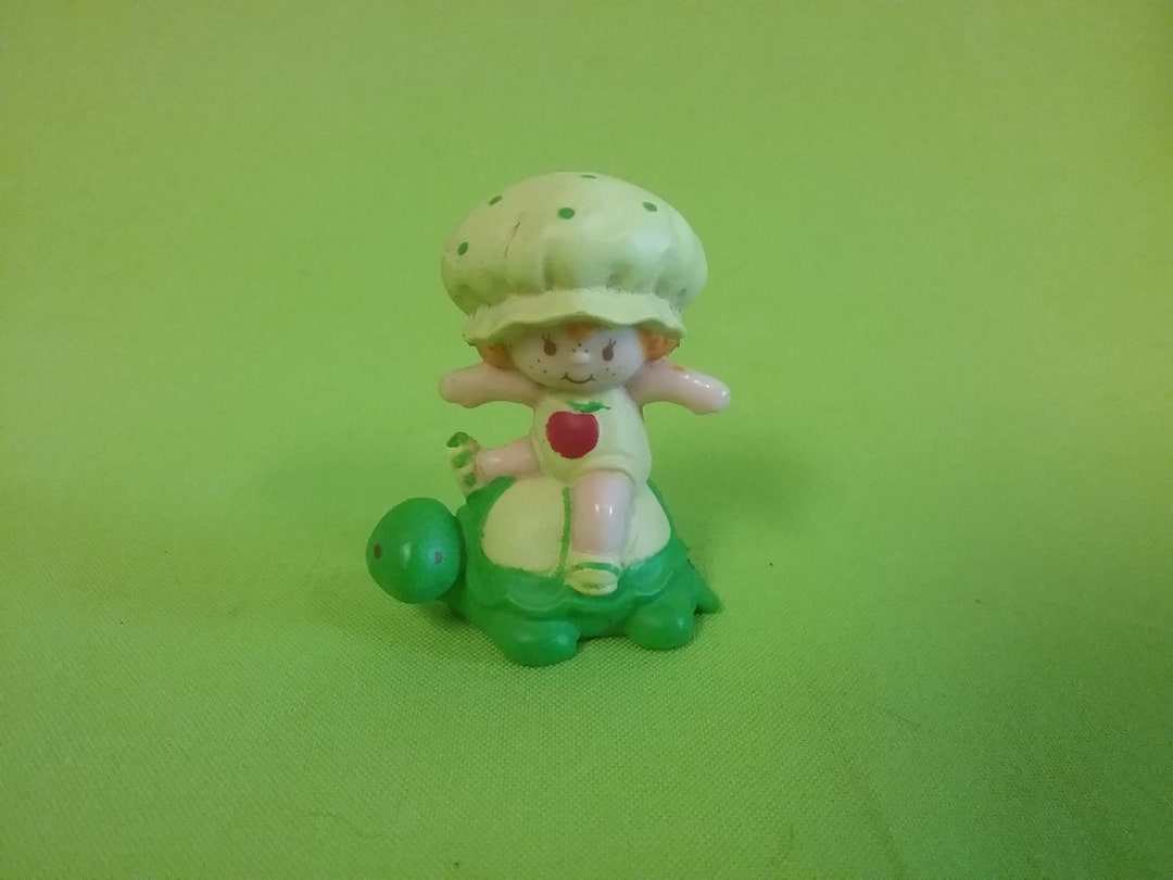 Vintage Apple Dumpling Mini Strawberry Shortcake Figurine - Etsy