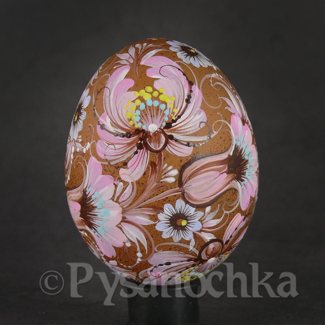 Ukrainian Pysanky. Petrykivka Pysanka Chicken Easter Egg. Osterei. Hand ...