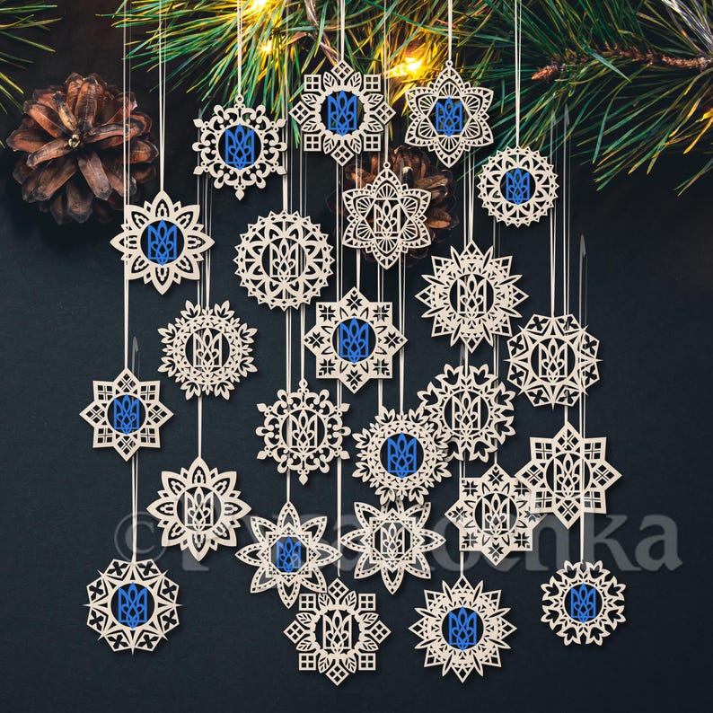 Set of 12 Snowflakes With Trident Symbol of Ukraine Tryzub Christmas ...