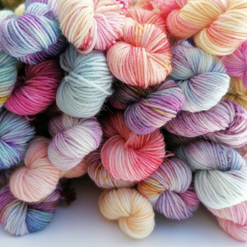 5 X 20g Merino Mystery Yarn Mini Skeins Merino Wool and Nylon - Etsy UK