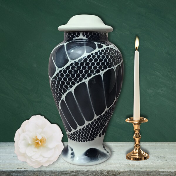 Potion Bottle, Eye of Newt, Ceramic Magic Potion Bottle, Halloween ...