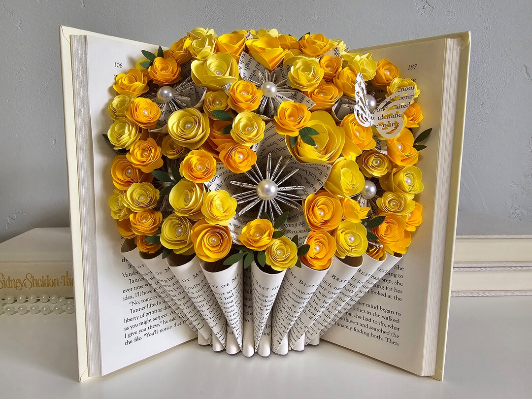 Book Bouquet, Origami Flowers, Book Page Flower, Origami Bouquet, Book ...