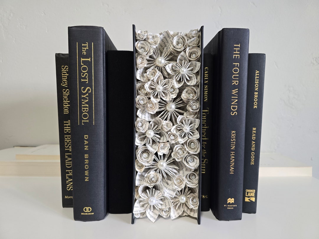 Book Bouquet, Book Sculpture, Origami Flowers, Book Page Flowers ...