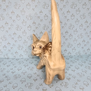 Vintage Sylvac Cat Figurine Scaredy Cat Number 1046 Beige Brown/tan - Etsy