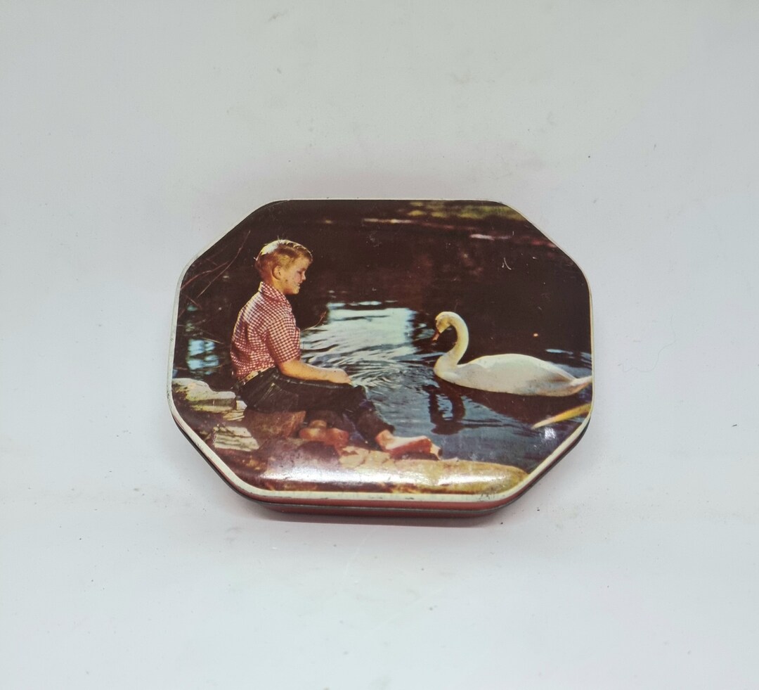 Small Vintage English Toffee Tin Boy With a White Swan by the Water - Etsy