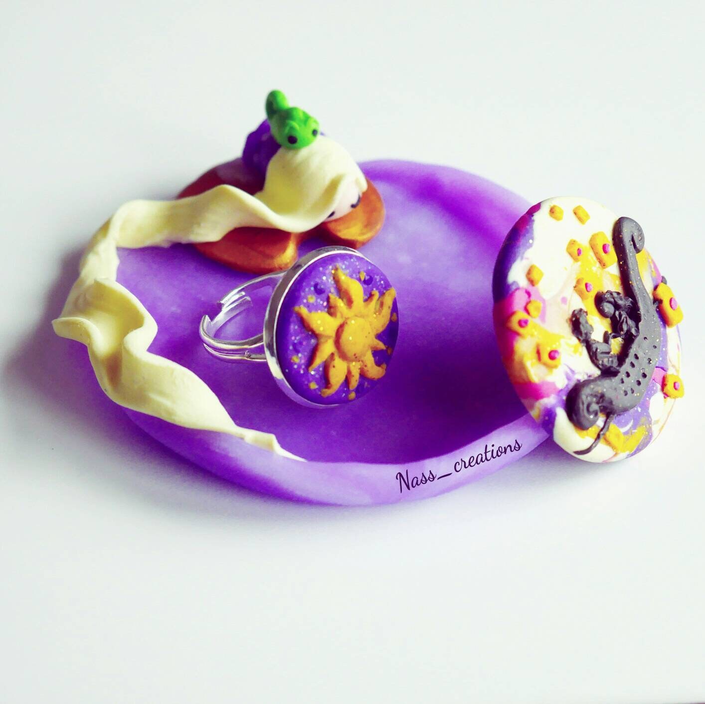 Rapunzel Jewelry Cup Pascal Creación en arcilla pate | Etsy