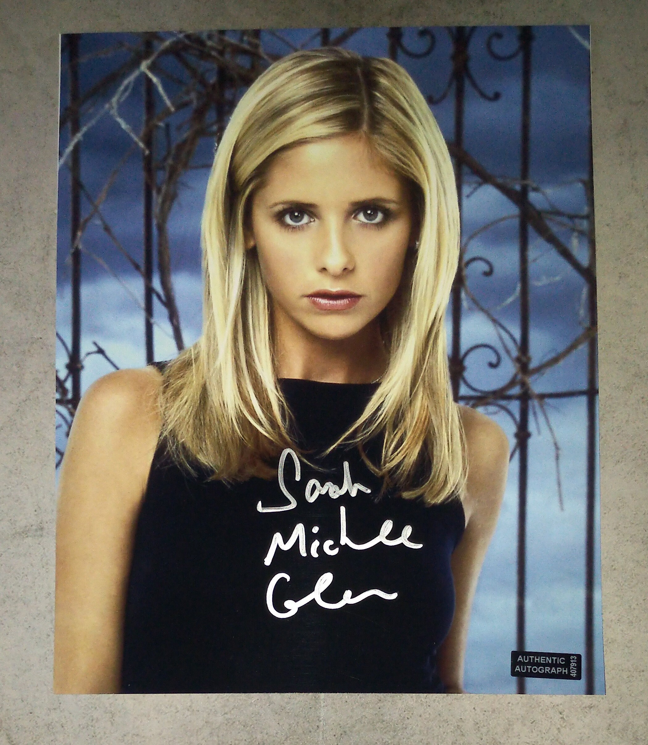 Sarah Michelle Gellar Bending