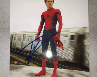 Tom Holland Signed Autograph - Etsy